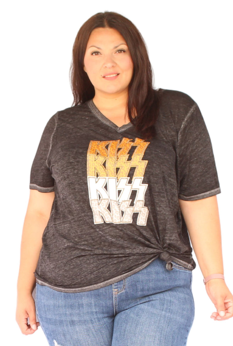 Torrid Kiss Rock Band burnout Graphic Tee, Size 22/24 – The Plus Bus ...